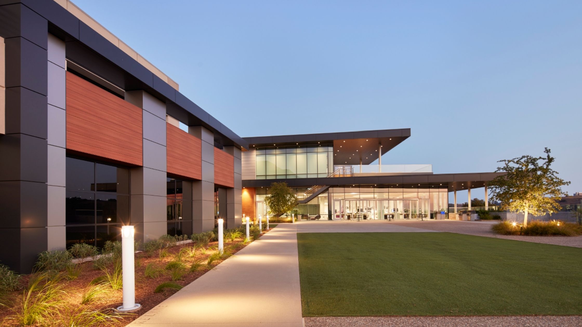 Hiring An Exceptional Subcontractor For Your Big, Complex Project ...