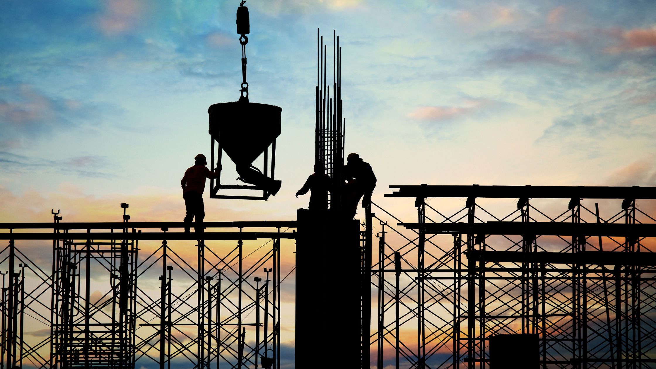 Why It’s Important to Manage Fall Risks on a Commercial Construction Site